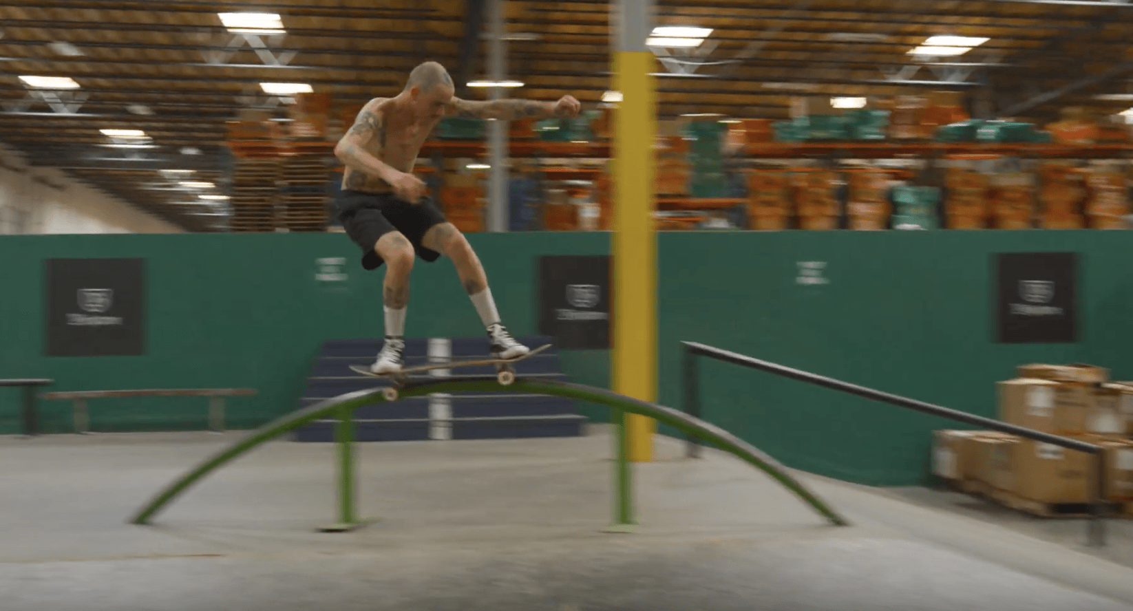 Threads: Dolan Stearns - Vague