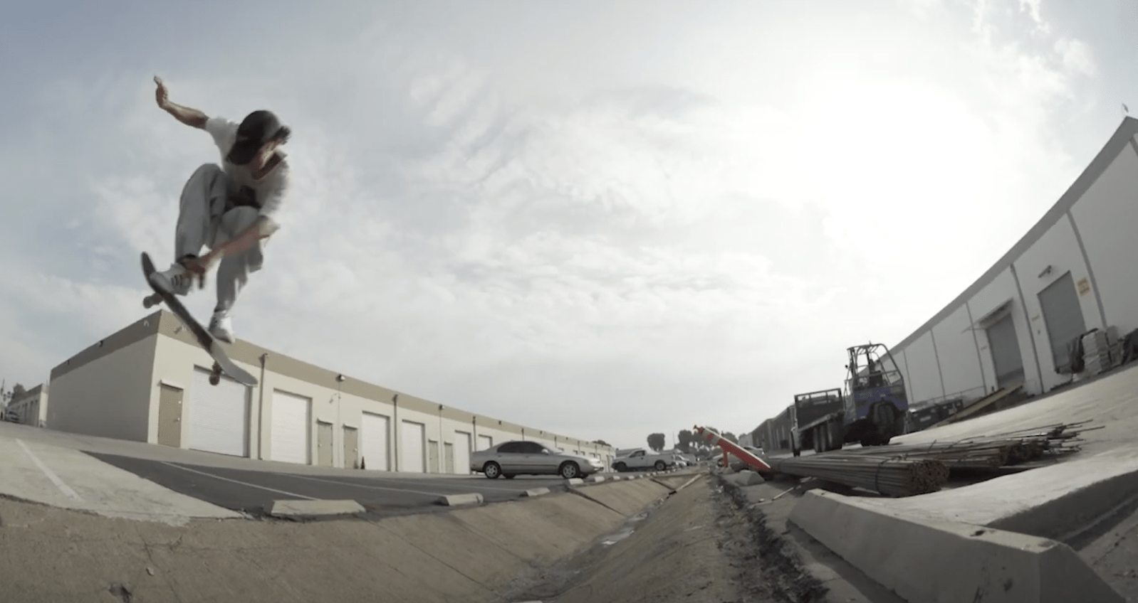 Brayan Coria • The Heated Wheel - Vague