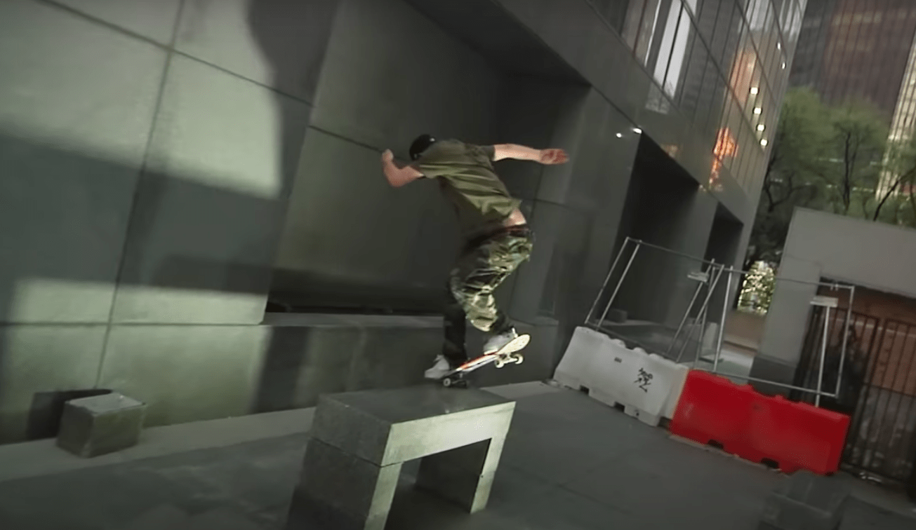 DGK Grey Hall - Josh Kalis - Vague