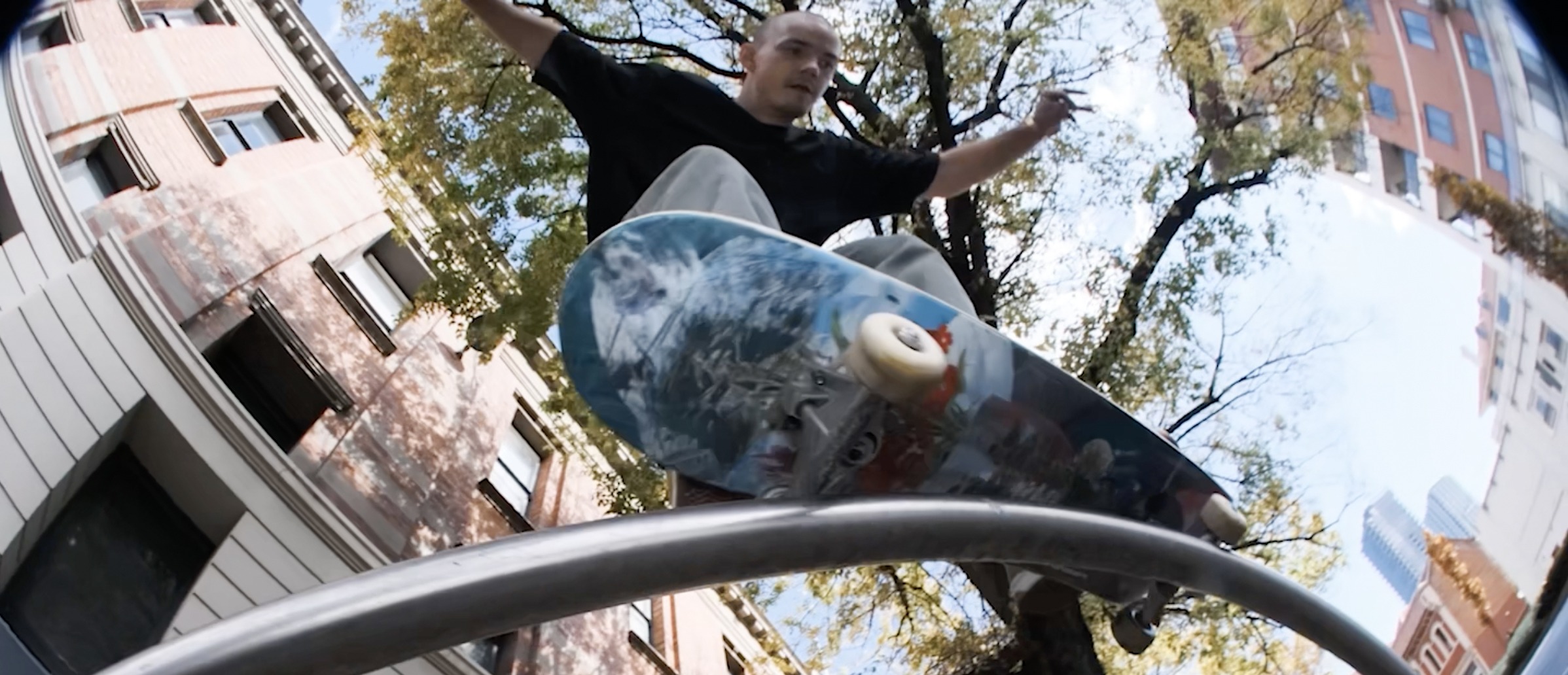 LYCOS - Video Part + Interview - Vague