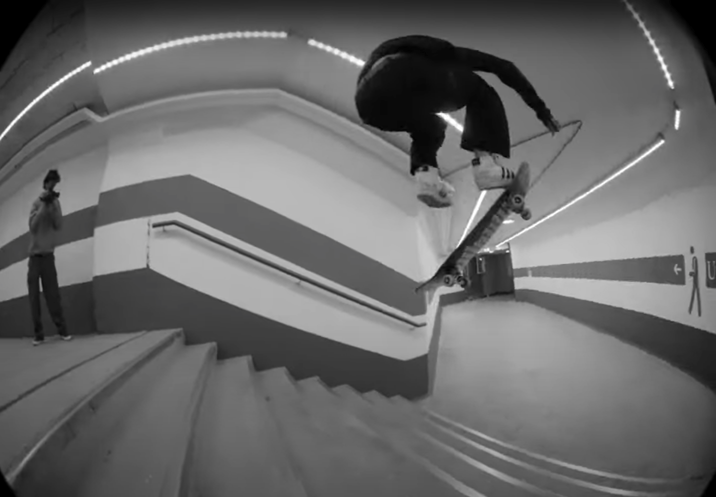 Pop Trading Co - Clip #42 - Vague