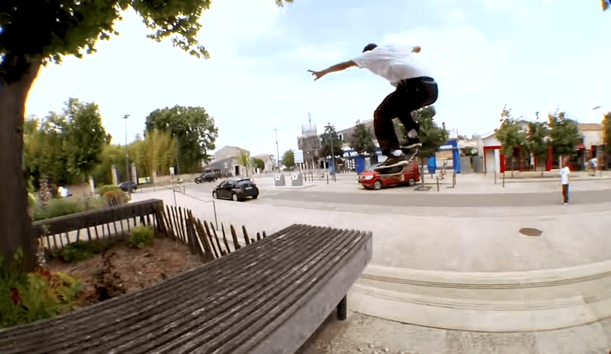 Tom Knox for the Krooked X NB# 600 - Vague